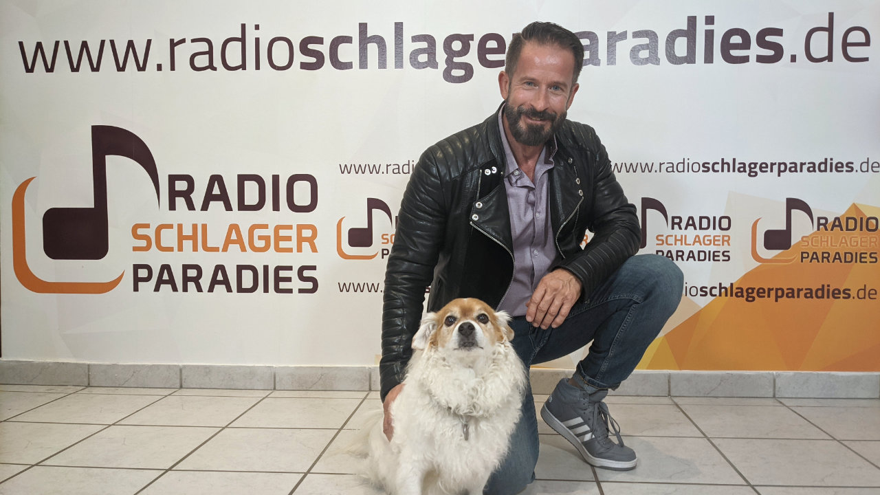 Das gefilmte Interview mit Leonard – RADIO SCHLAGERPARADIES